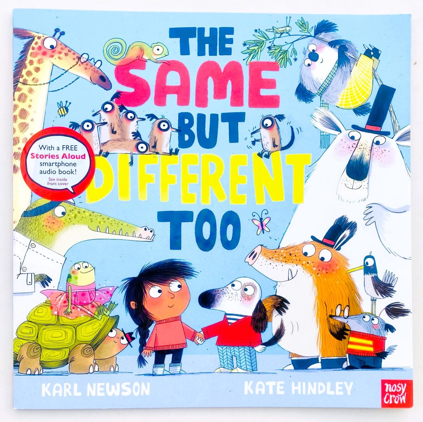 The Same But Different Too - El Arca Libros y Juegos Infantiles